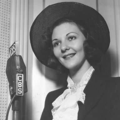 Alluring Vintage Photographs of Broadway Legend Mary Martin