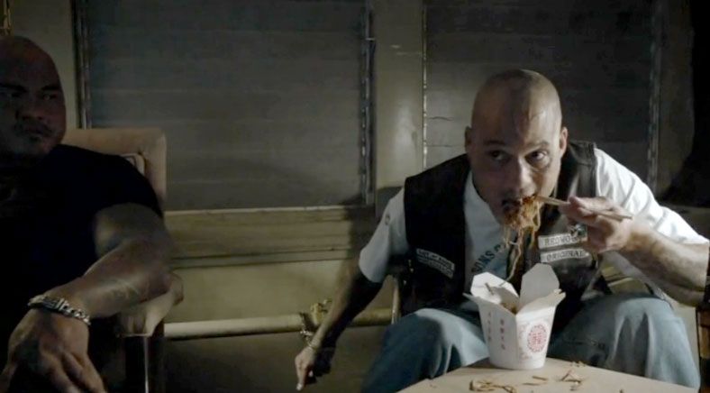 Sons Of Anarchy Recap Its Hard To Unplug When Everyone Depends On You For The Power
