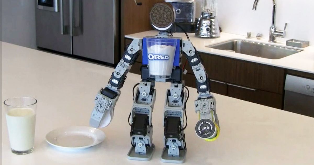 The OreoBot Exists, and It Is Surprisingly Captivating
