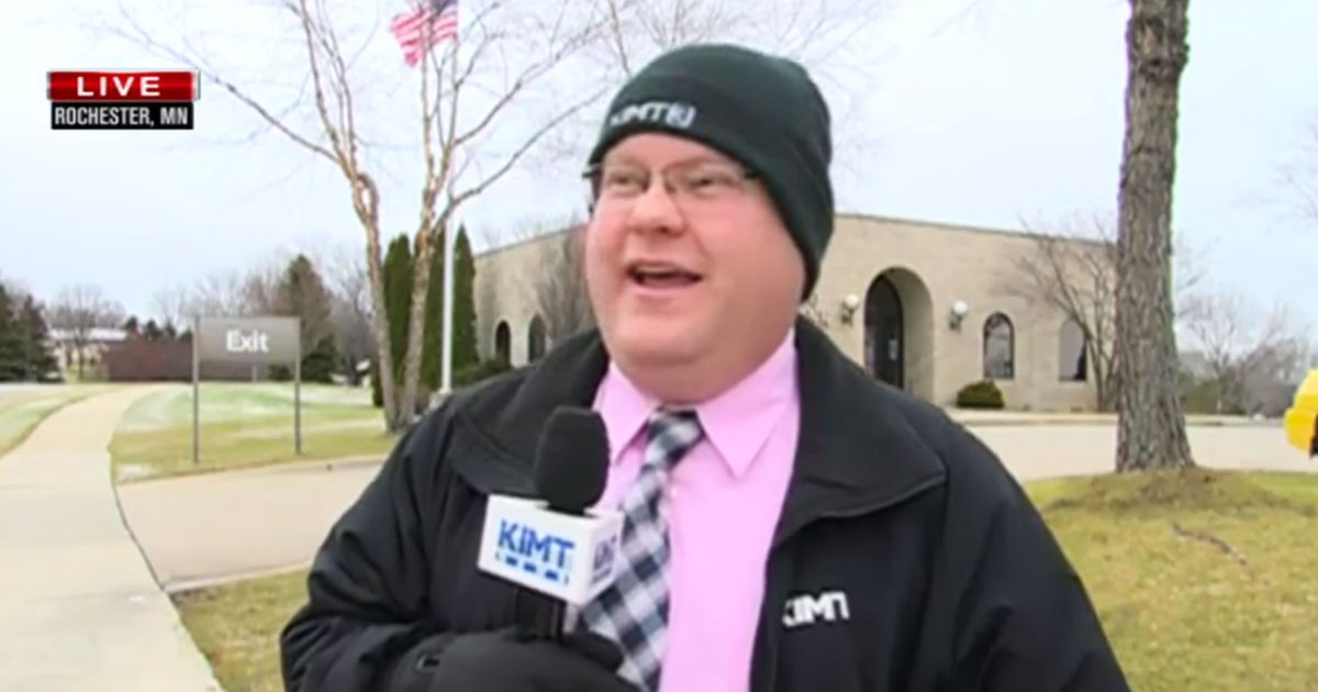 Live-TV Report on Bank Robbery Becomes Infinitely More Suspenseful When ...
