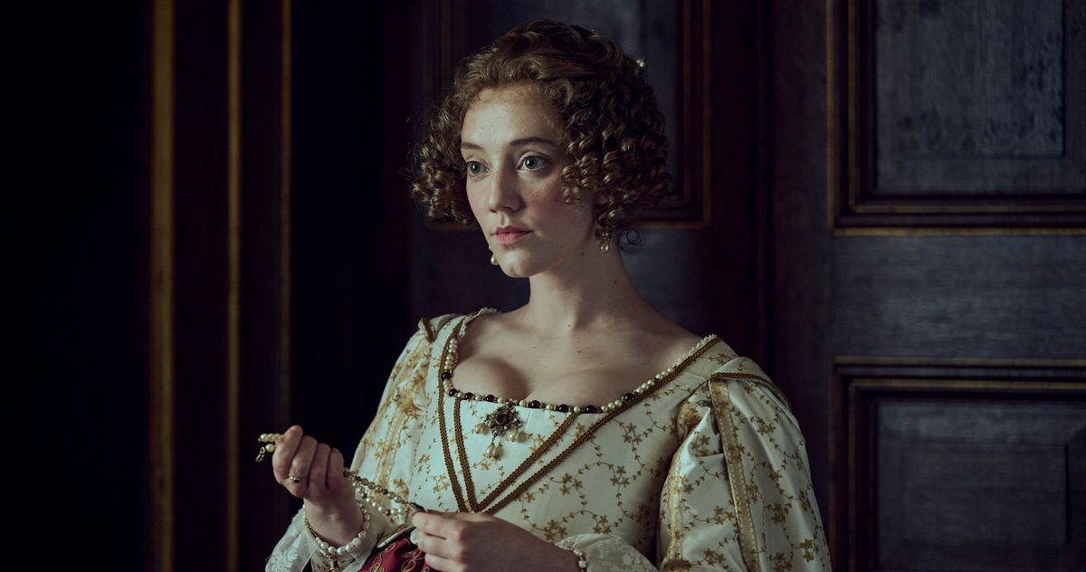 Alice Burton - Journalist Profile - Intelligent Relations