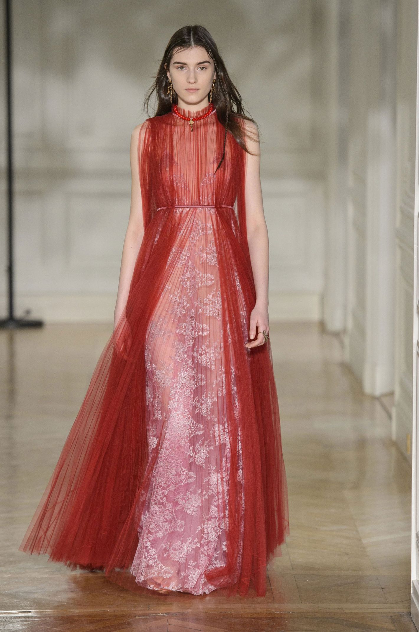 Designers Agree: Red Is the Color for Fall 2017