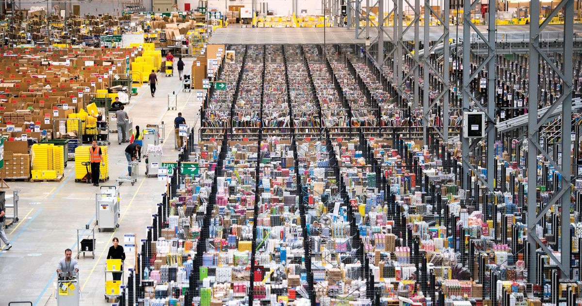 6 Ways Competitors Are Trying to Kill Amazon