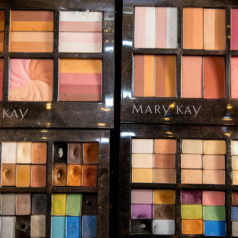 Meet the Pink Ladies Devoted to Mary Kay