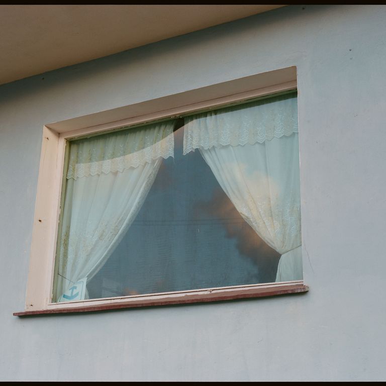 Photographer Amber Mahoney Captures Local Life in Cuba