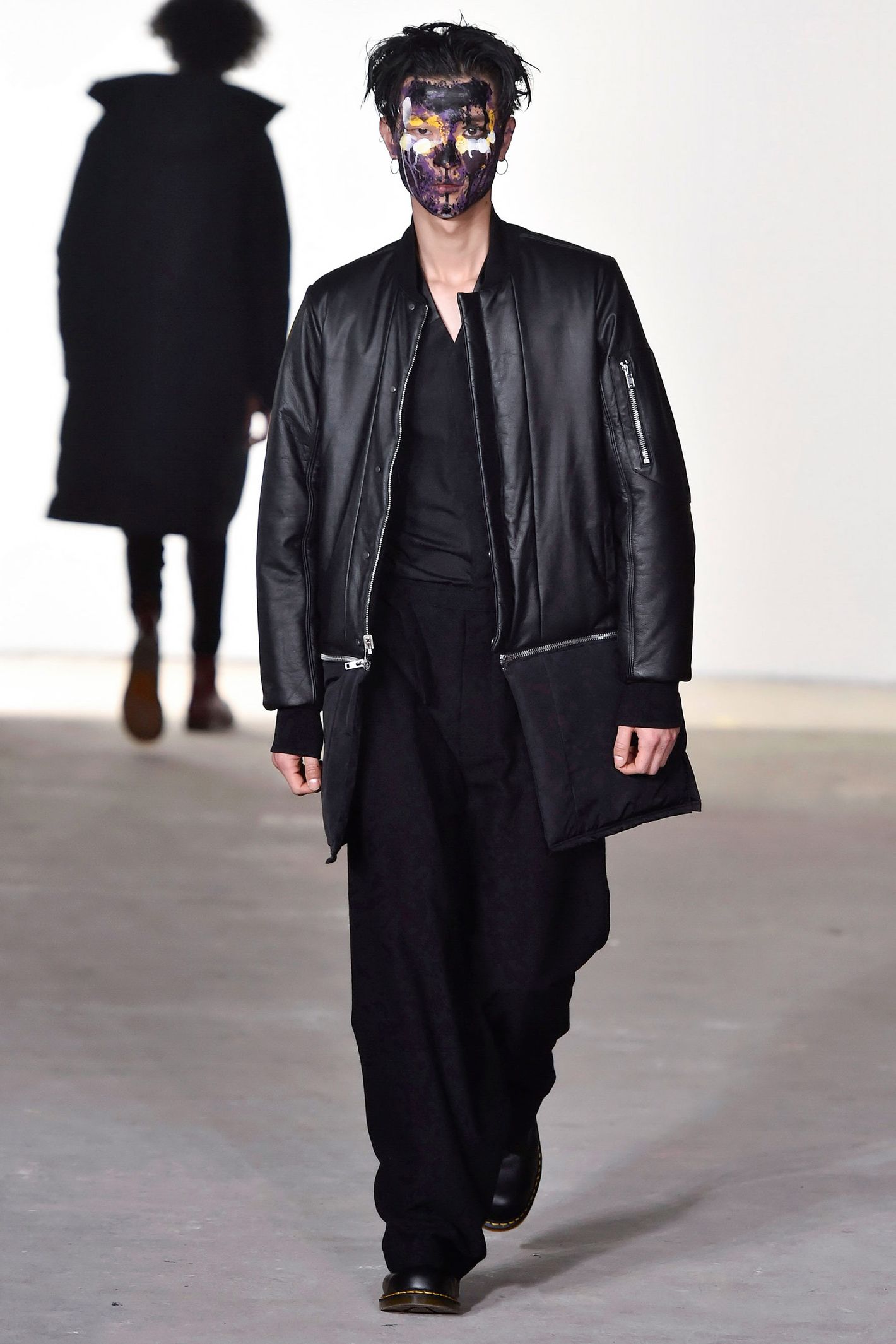Men and Their Zippers: A Runway Love Affair