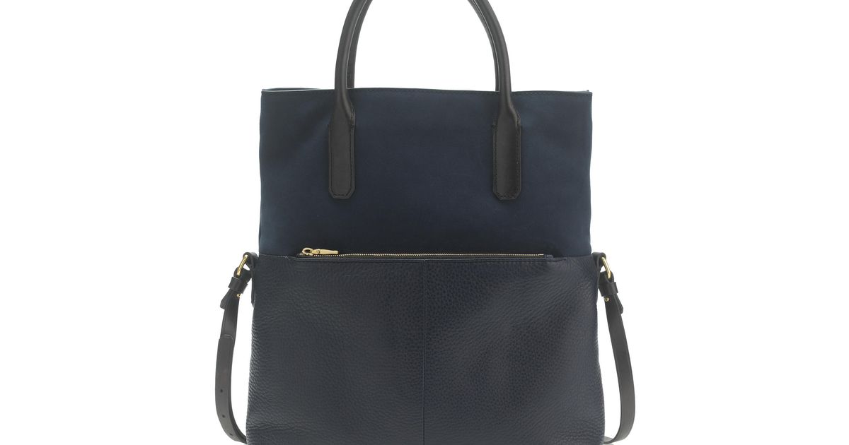 A Tote You Can Transform Into a Cross-Body