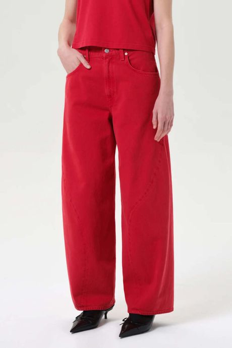 My Hunt for a Perfectly Red Pant | The Strategist