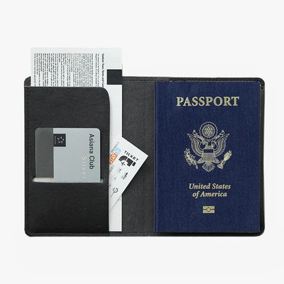 A Sleek Passport Holder to Keep You Organized