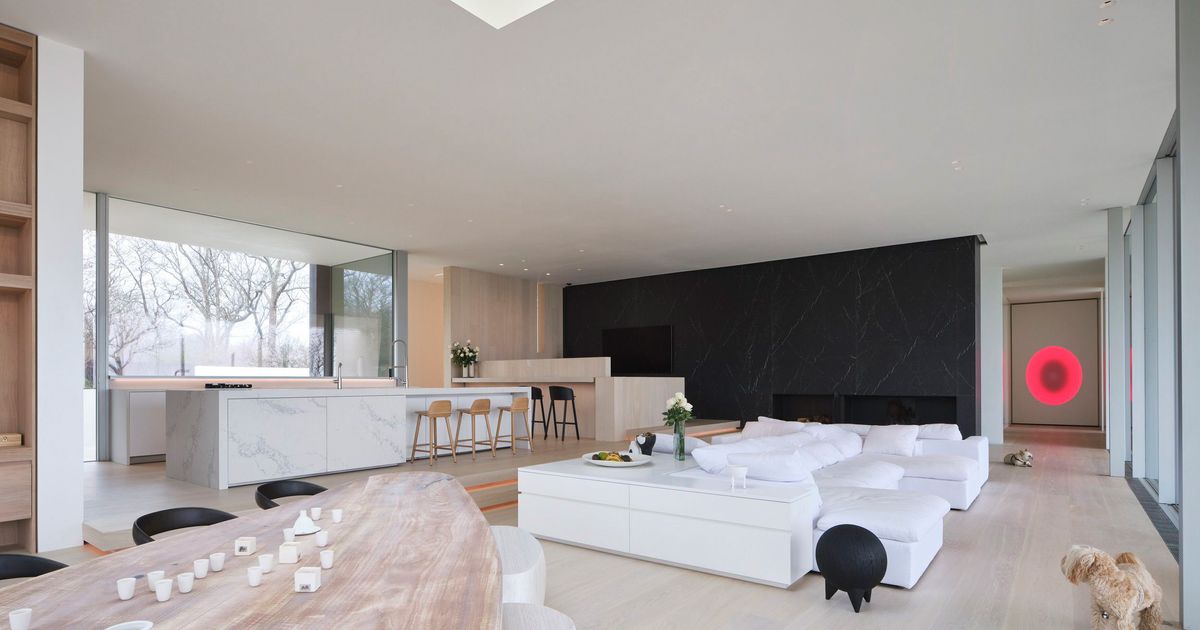 Hugh Jackman’s Hamptons Home James Turrell: Photos