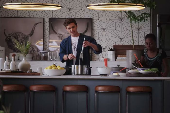 Oath Keepers Lawyer Kellye Sorelle’s Queer Eye Zoom Backdrop