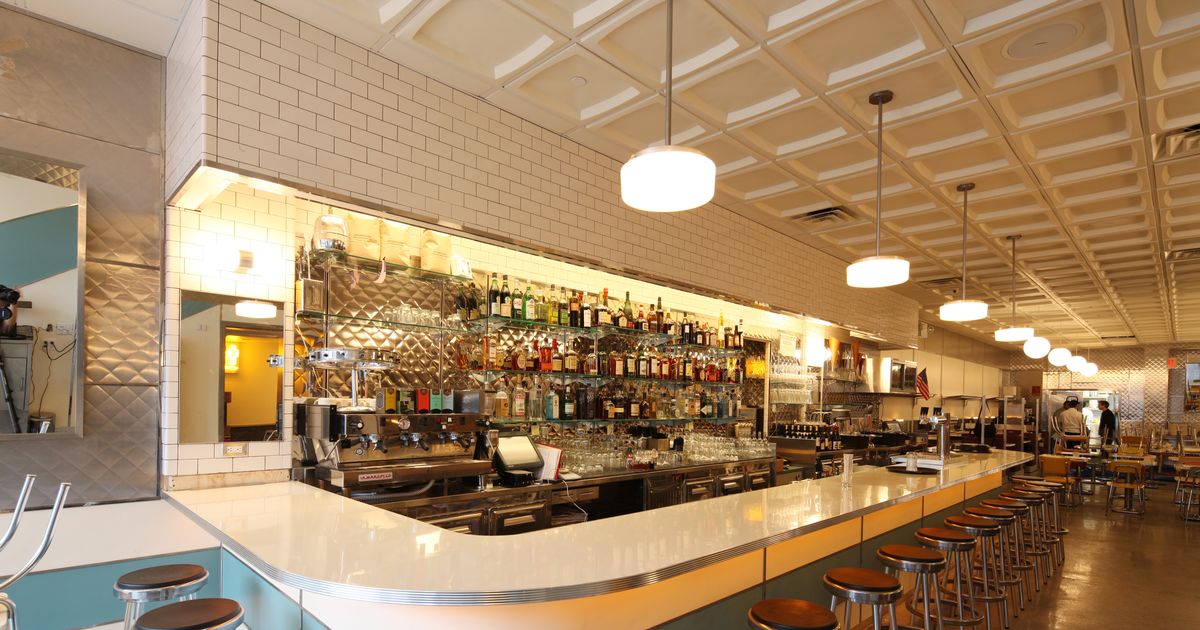 First Look at Bowery Diner, Where the American and French Elements Are ...