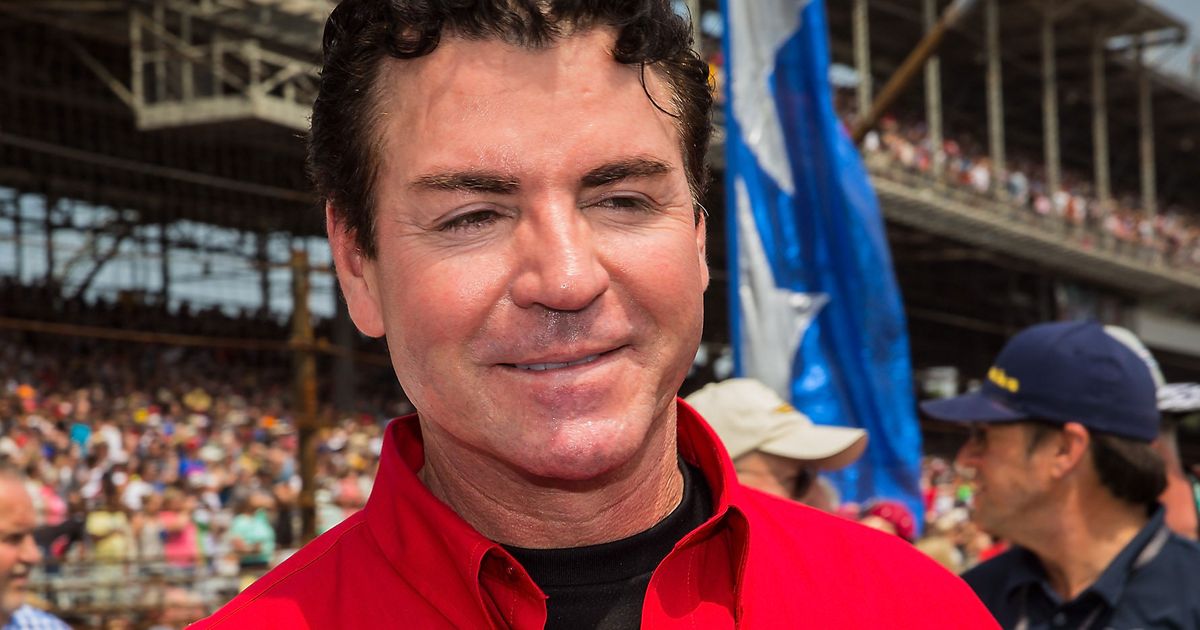 Papa John’s Founder John Schnatter Resigned