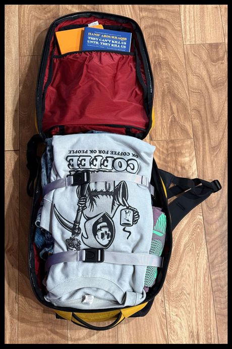 My Favorite Work Bag Has Pockets in All the Right Places | The Strategist