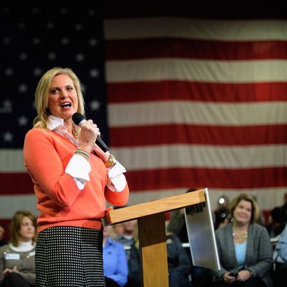 Dressing to Stump: Ann Romney’s Campaign Style