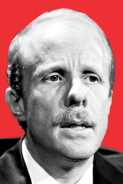 A Billionaire’s Dreams of Creating a Guns Empire