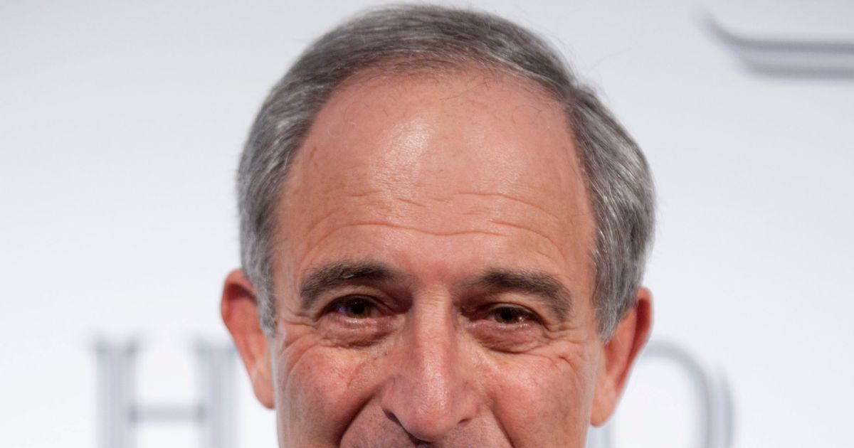 Lanny Davis Defending Clinton With Innovative New Media Strategy: Print ...