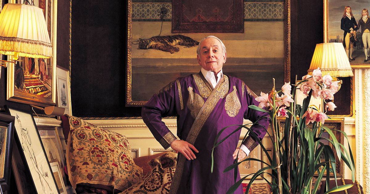 Remembering Kenneth Jay Lane, Legendary New York Designer