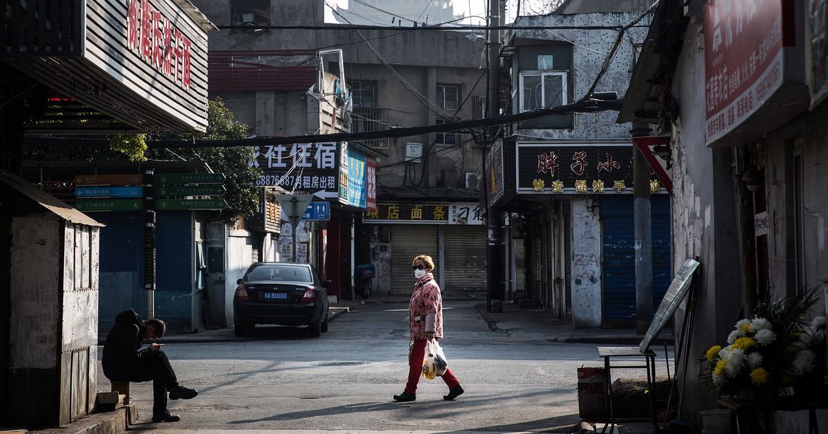 Photos: Life Under the Coronavirus Lockdown in Wuhan