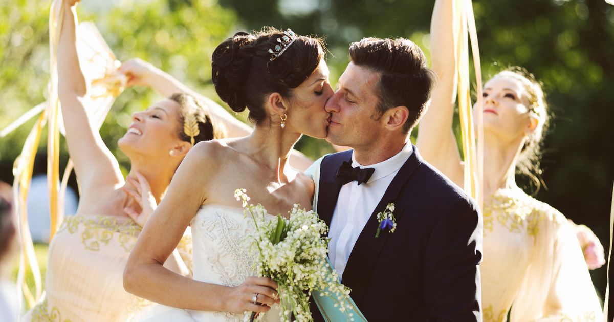 The Wedding Files: Alexandra and Scott Anthony