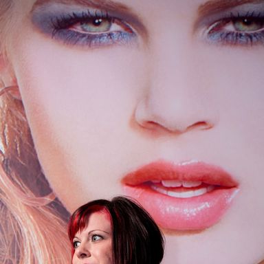 Meet the Pink Ladies Devoted to Mary Kay