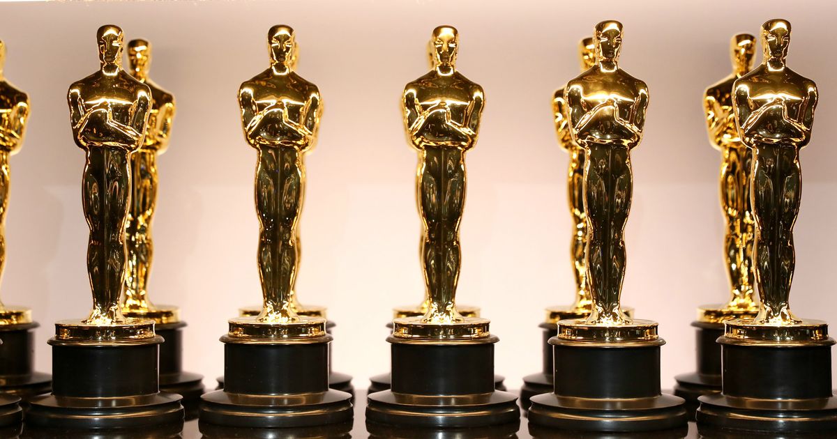 Oscars Stage Will Have 40,000 Real Roses, Zero Real Hosts