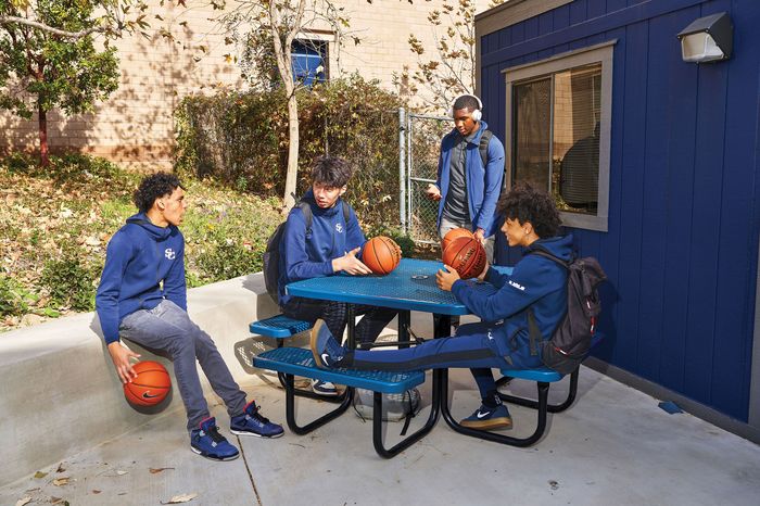 The Most Famous Teen Basketball Players Go to Sierra Canyon