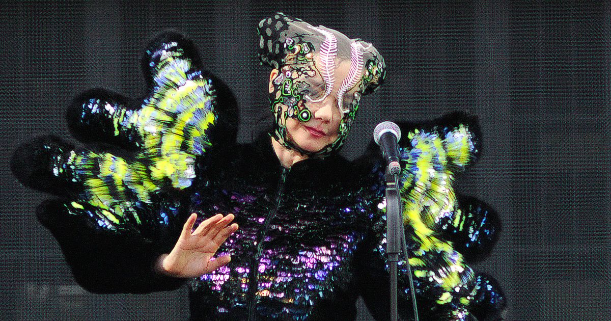 You Can Finally Stream Björk’s Soul-Crushing, Exquisite New Album on ...