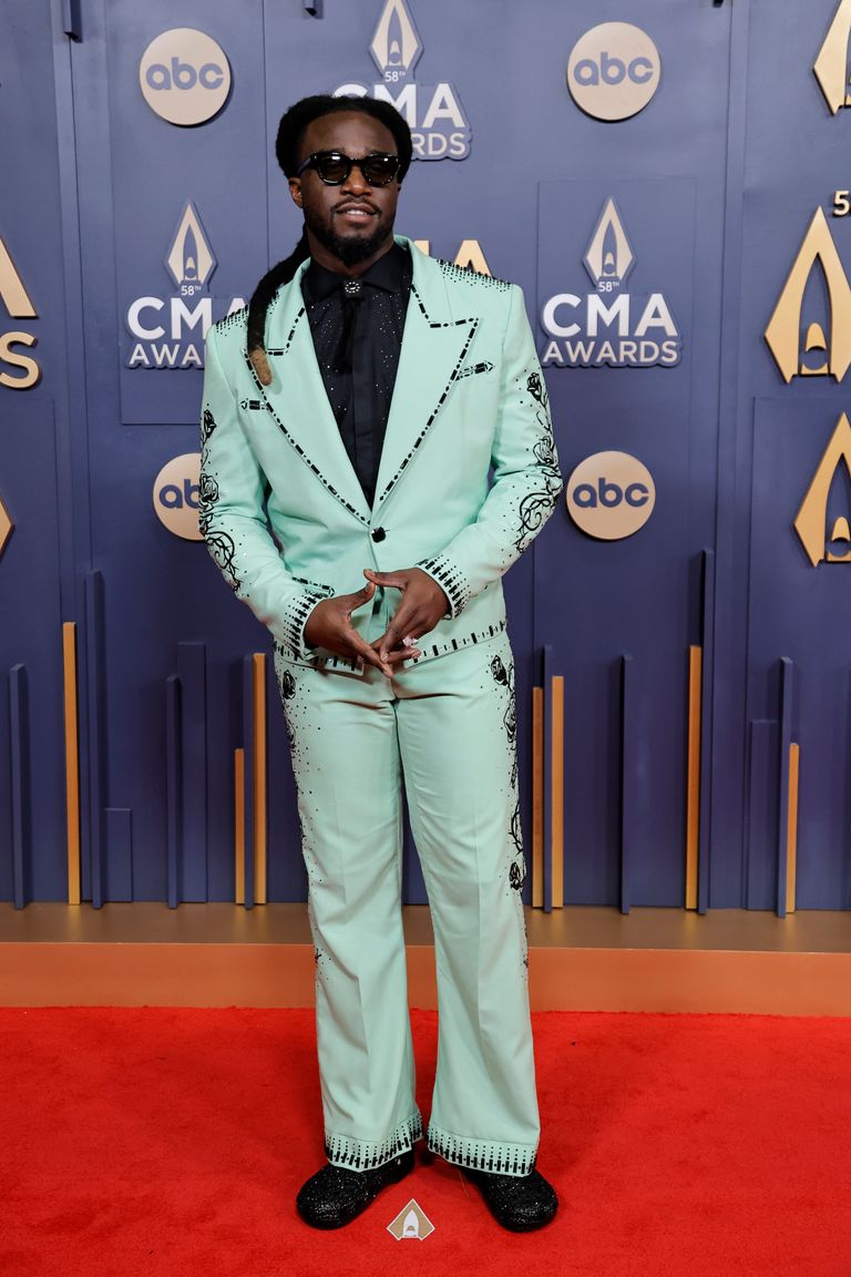 Country Music Awards 2024: All the Looks and Winners
