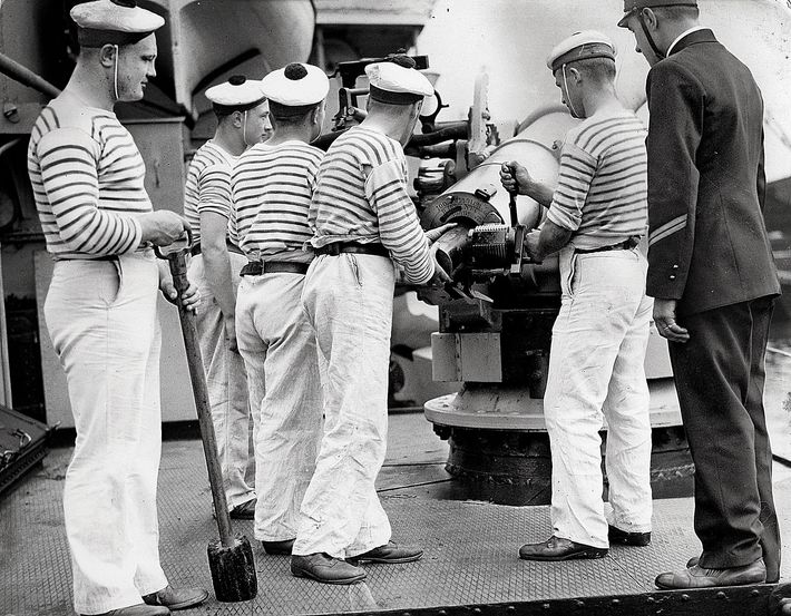Strat Investigates: The Striped Shirt | The Strategist