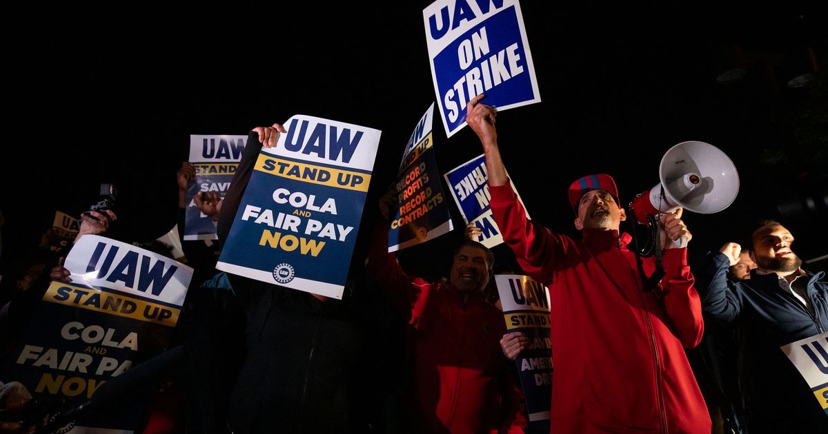 The UAW Takes on the Billionaire Class
