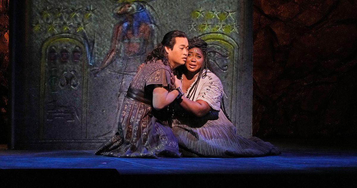 An ‘Aida’ That Tries to Apologize for Itself