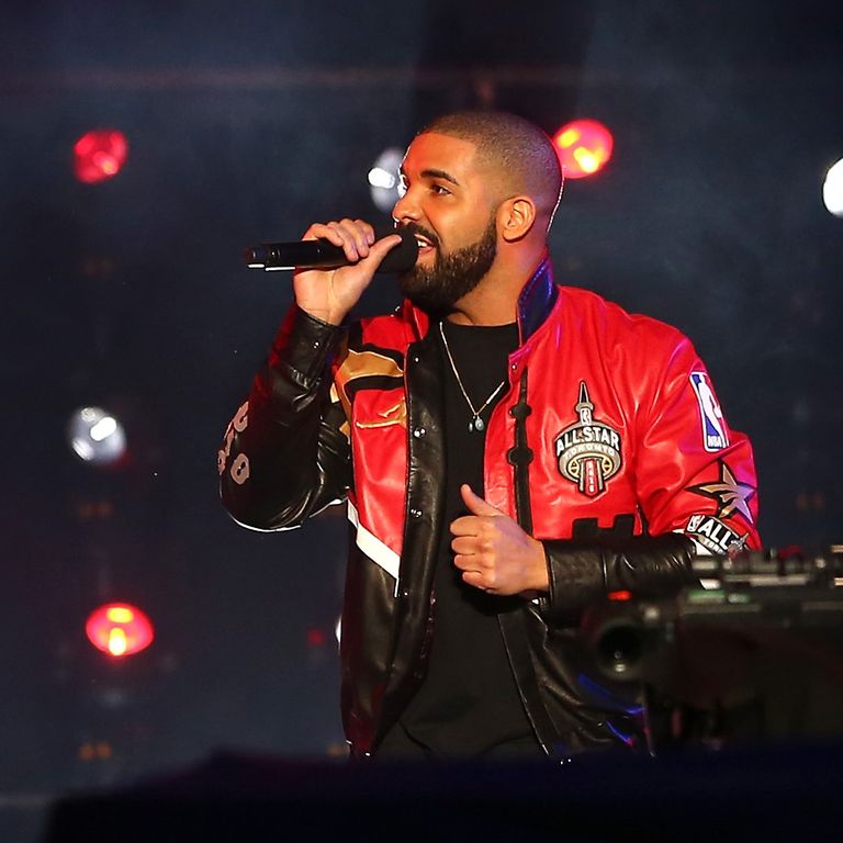 46 Photos of Drake’s Best Style
