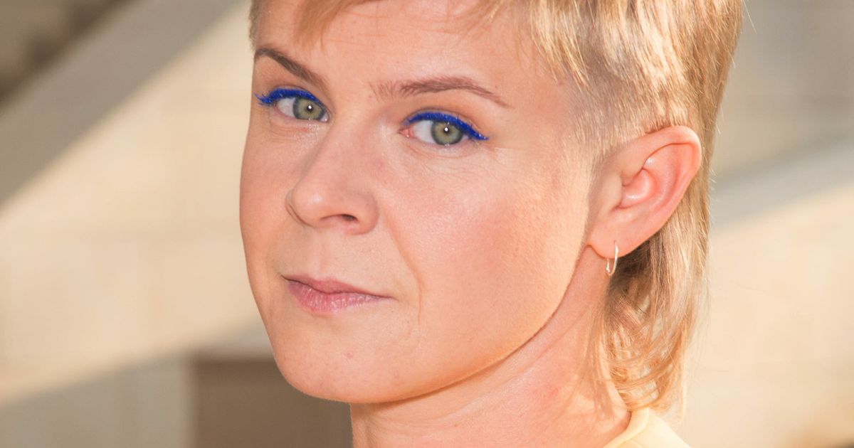 Robyn Will Host a Women’s Tech Festival