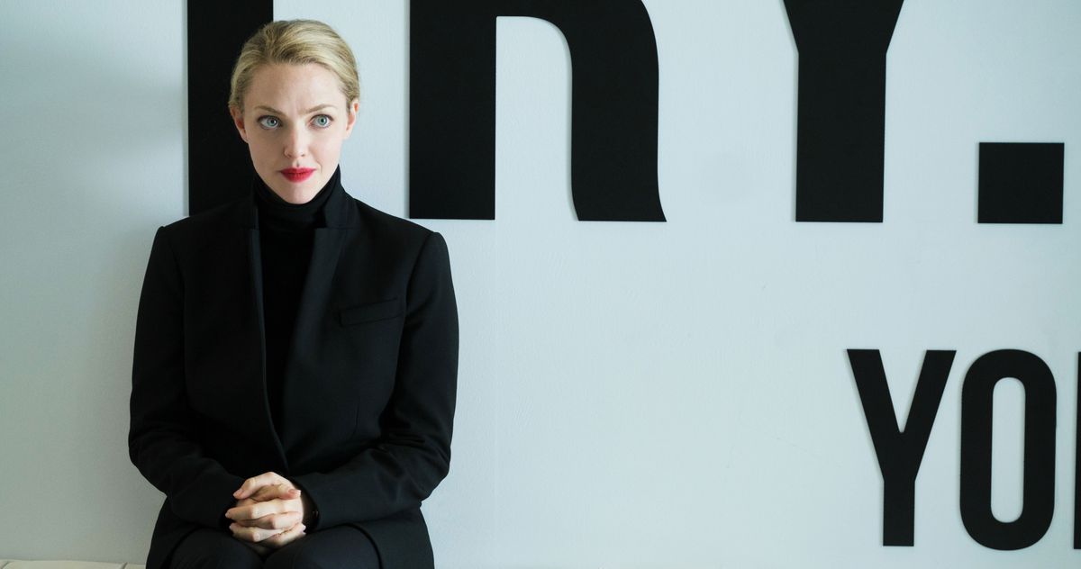 Review: ‘The Dropout’ Hits the Scammer-Show Sweet Spot