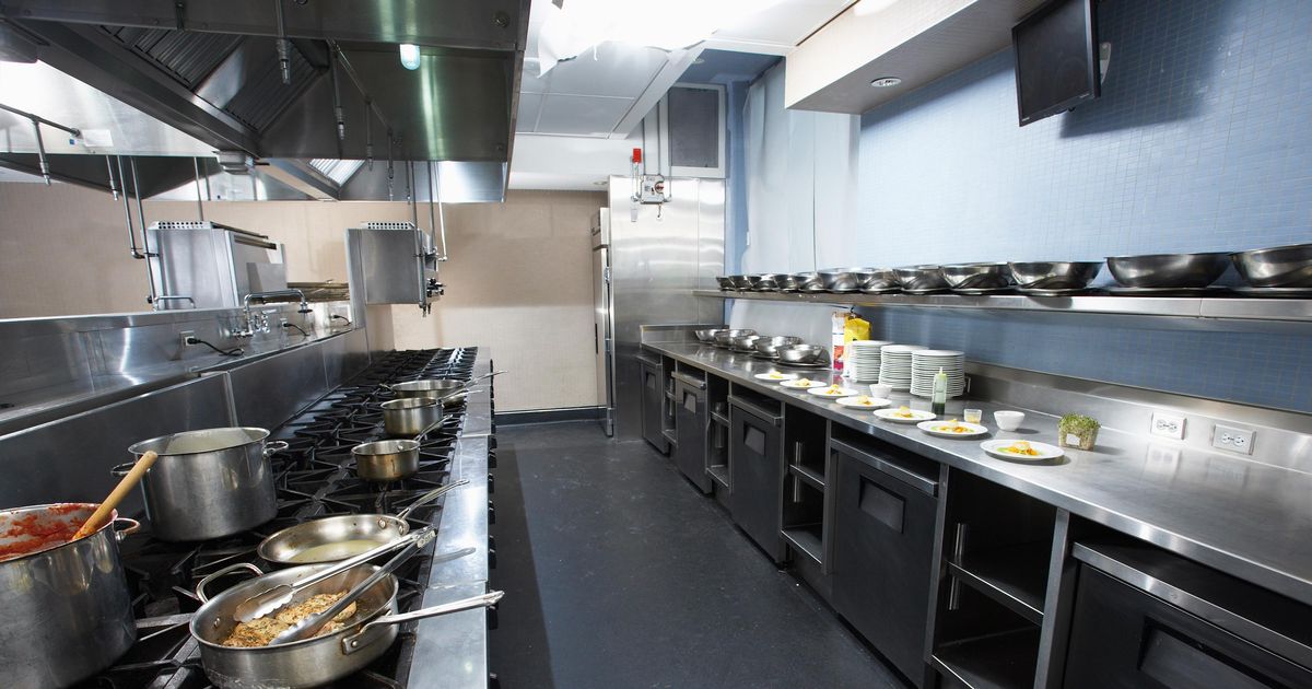 Chefs Still Can’t Find Enough Good Cooks for Their Kitchens