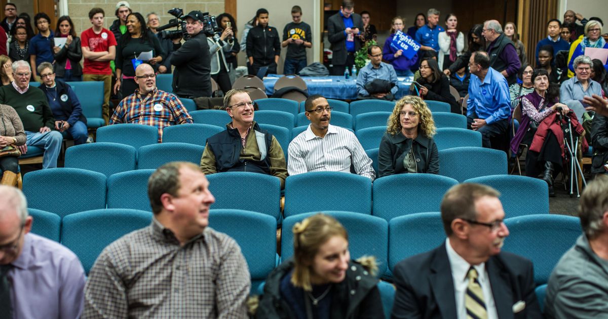 How Does the Iowa Caucus Work?