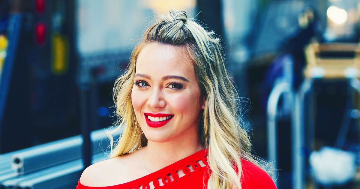 Lizzie Mcguire Reboot Reportedly Paused Over Sex Plotline