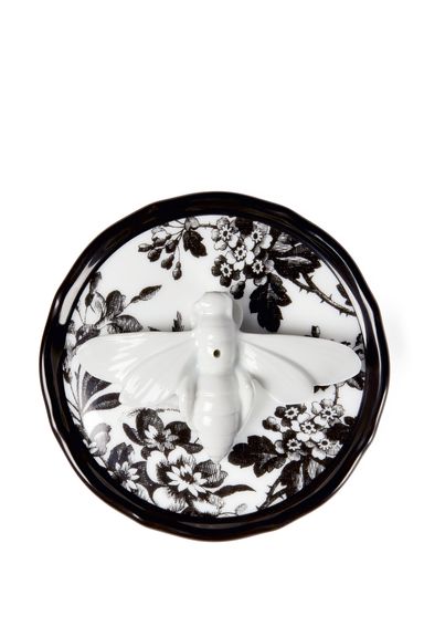 Gucci’s Announces Home Décor Line Via Instagram