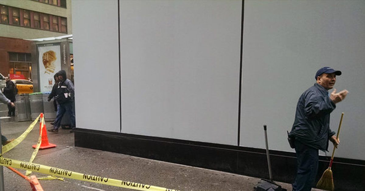 Two People Hurt in Midtown by Glass Table That Fell 20 Stories