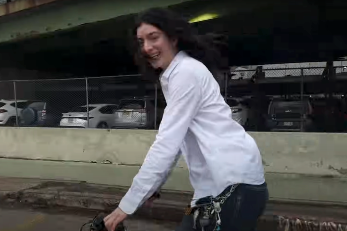 Lorde ‘What Was That’ Review: It’s Nice to See Her Moving On