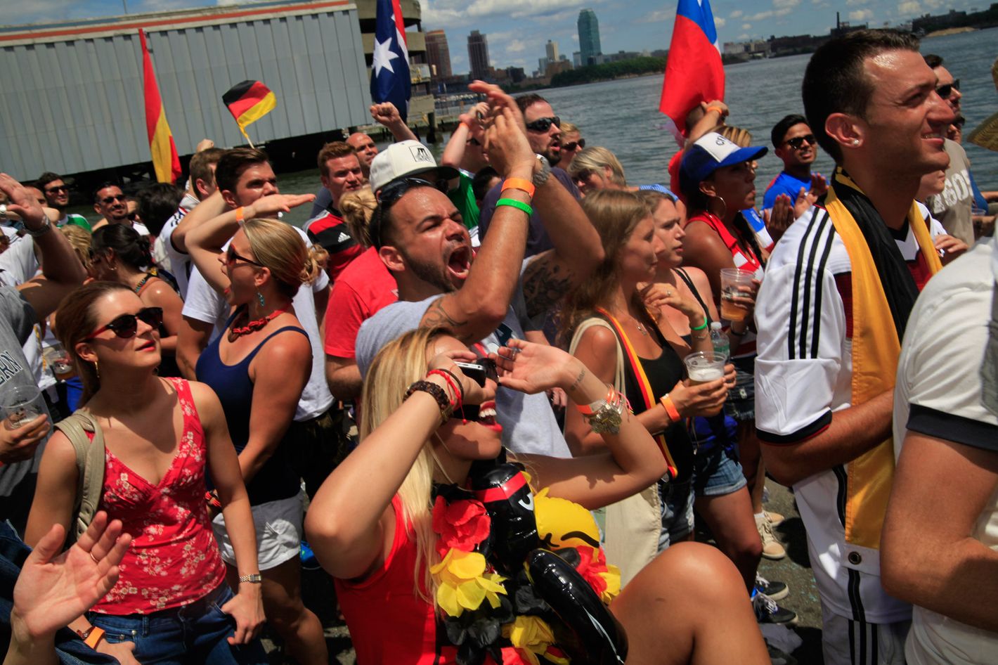 Photos: Reaction Shots of U.S. and German Soccer Fans Watching the ...