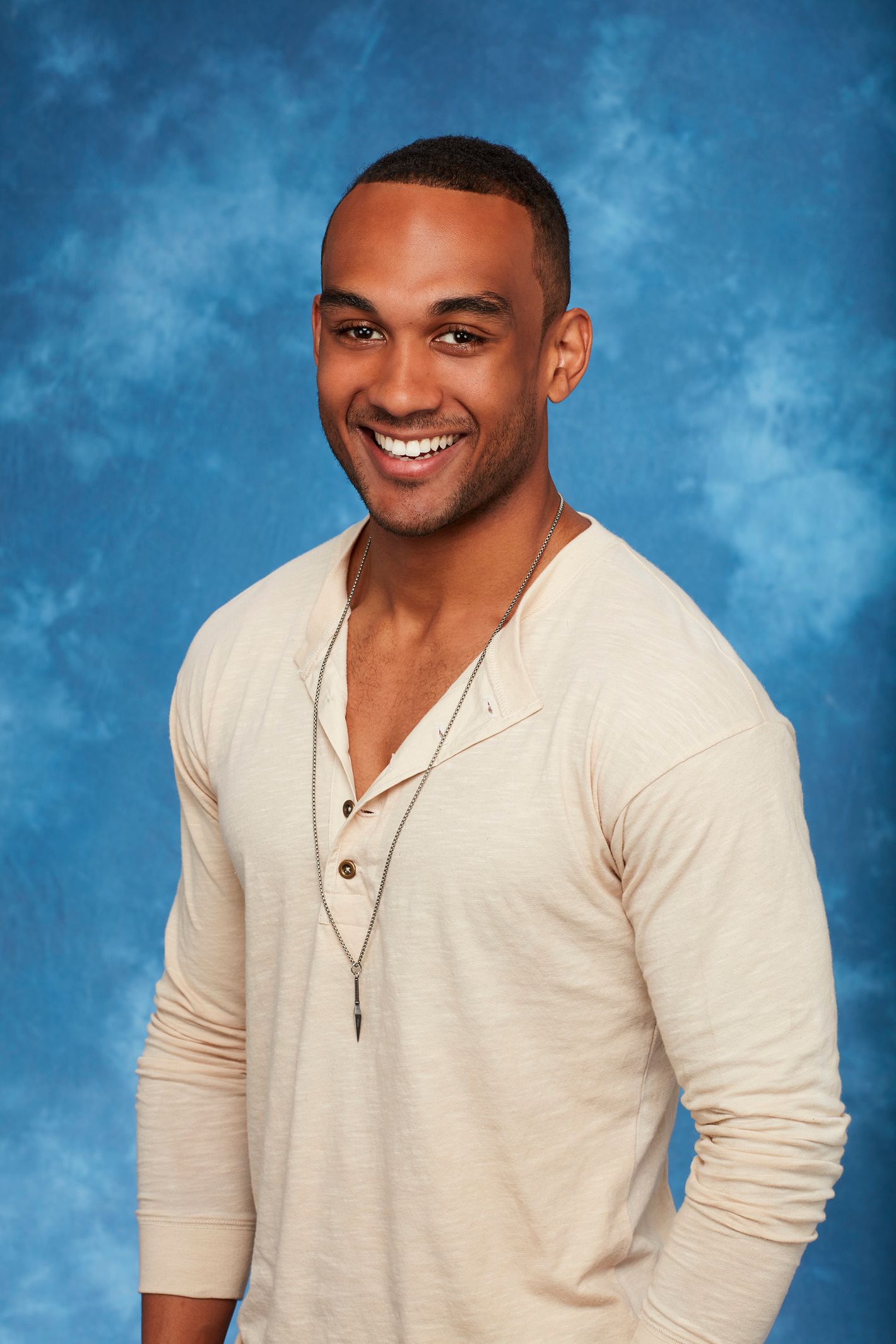 Bachelorette Season-13 Contestant Bios: Biggest Red Flags