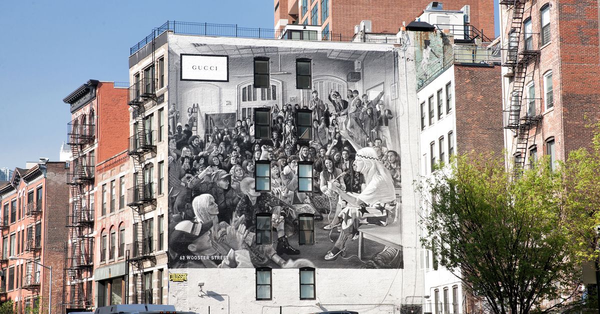 Exclusive: Watch How Soho’s Gucci Art Wall Is Painted