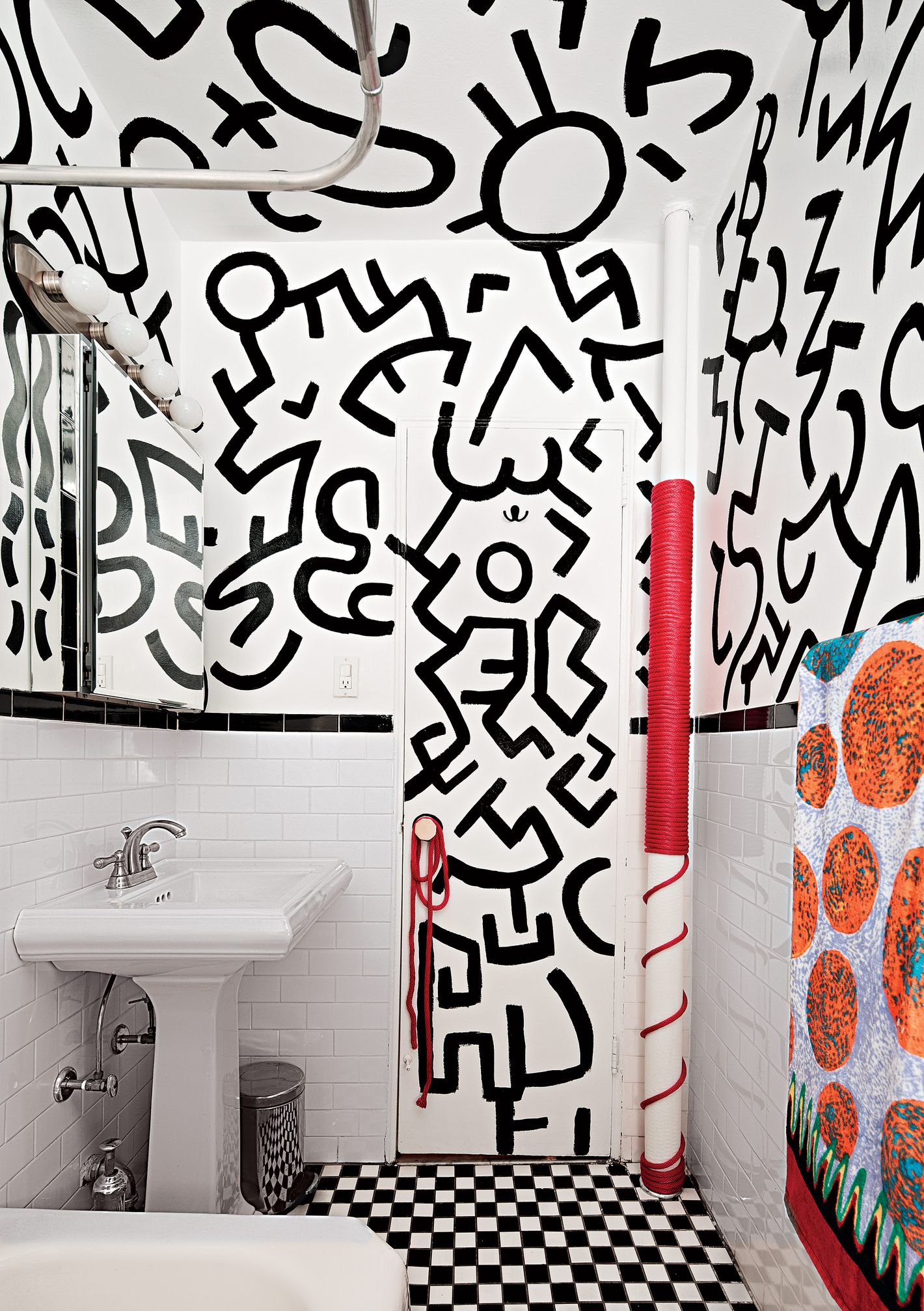 Tour a Designer’s ‘Interwar Technicolor Dream House’
