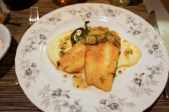 Actually Pretty Awesome: Dinner at Local Mission Eatery