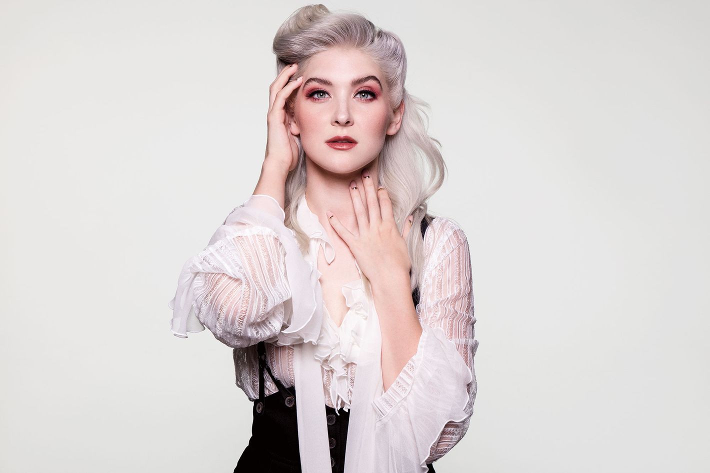 Sephora’s 2017 Diverse Holiday Campaign Features Employees