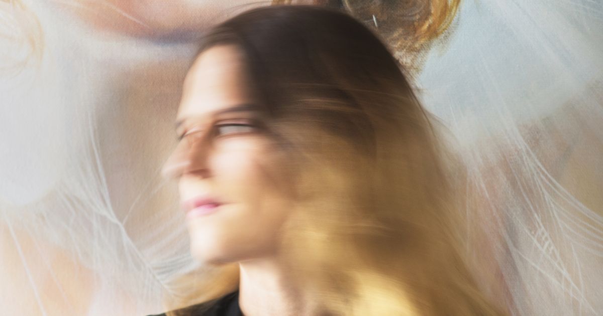 I Tried This Weird New Beauty Trend: Blurry Face