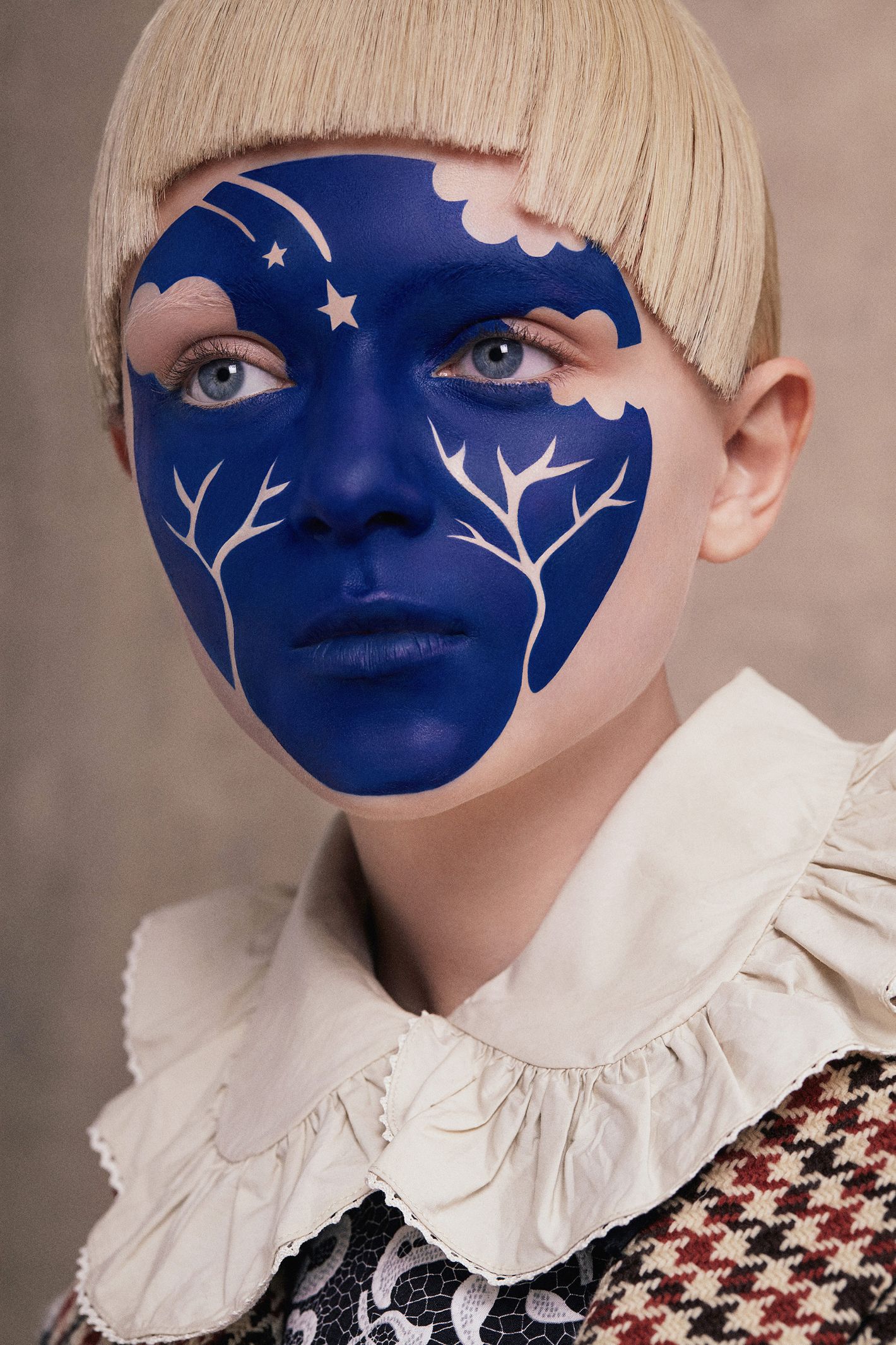 Take a Surreal Trip in Pre-Fall 2017 Most Interesting Looks