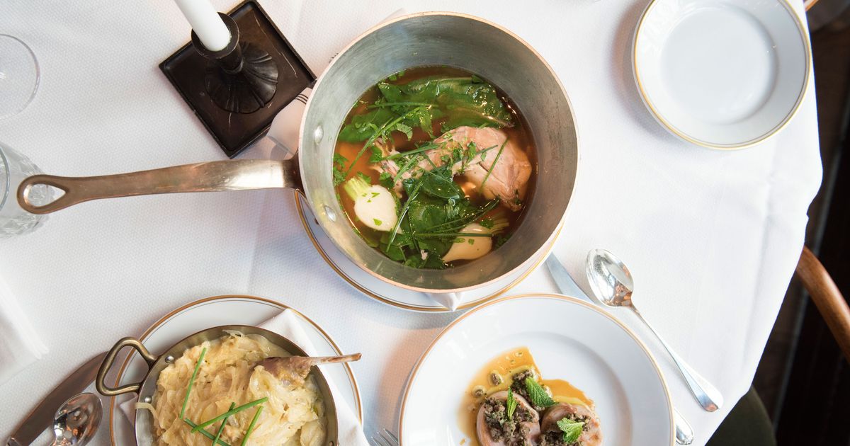 How a Famed Chef Make an Extravagent Rabbit Dish